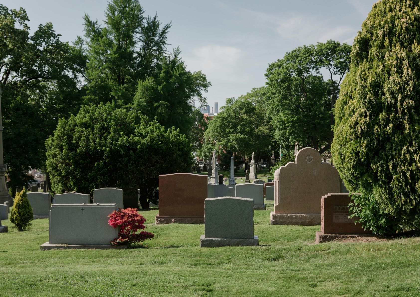 Explore The Best 5 Tombstones Styles with Egyptian Granite - Shawkat Stone